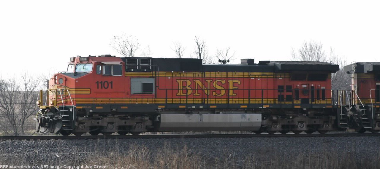 BNSF 1101